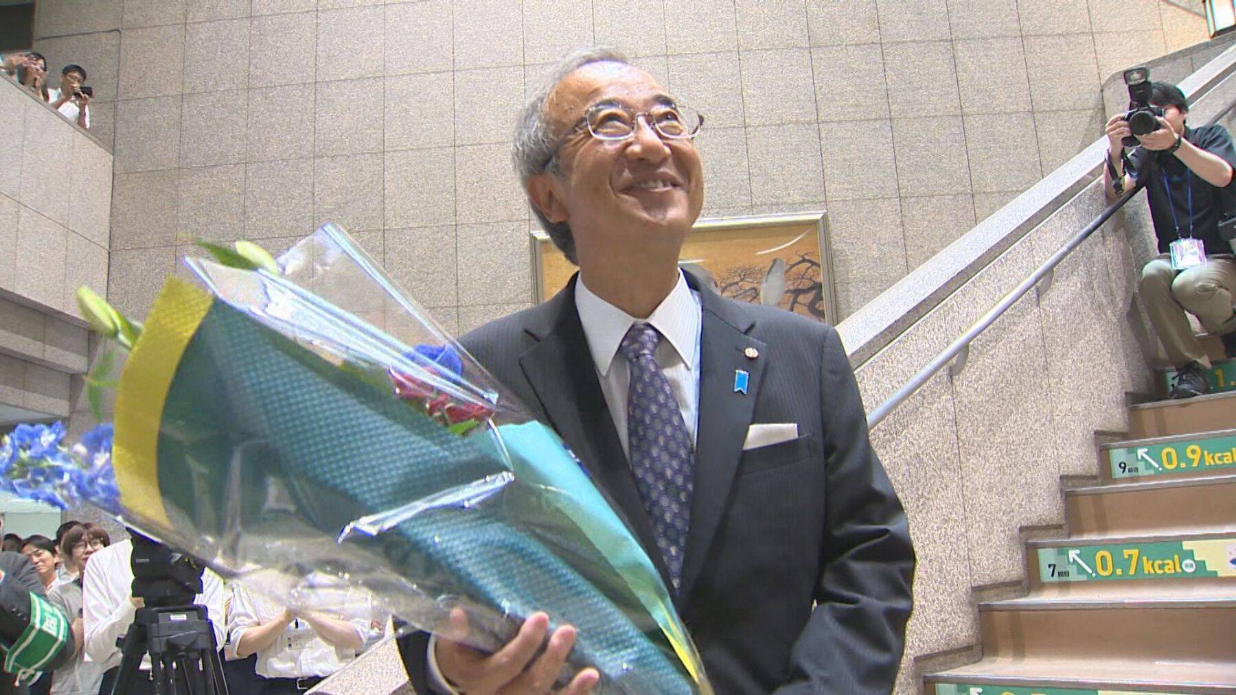新潟・花角知事が語る“県政の夢”…1・2期目に尽力した世界遺産登録「鬼気迫る勢いで…」 3期目は“鉄道高速化”実現へ - エキサイトニュース