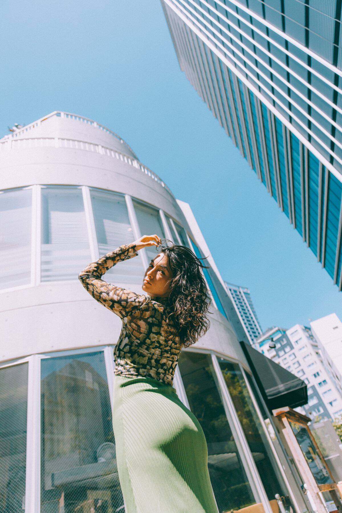 【INTERVIEW】フジロック’23初登場・Eminata｜自然体とオープンマインド、初めてのフジロックと新曲“selfish” (2023 ...