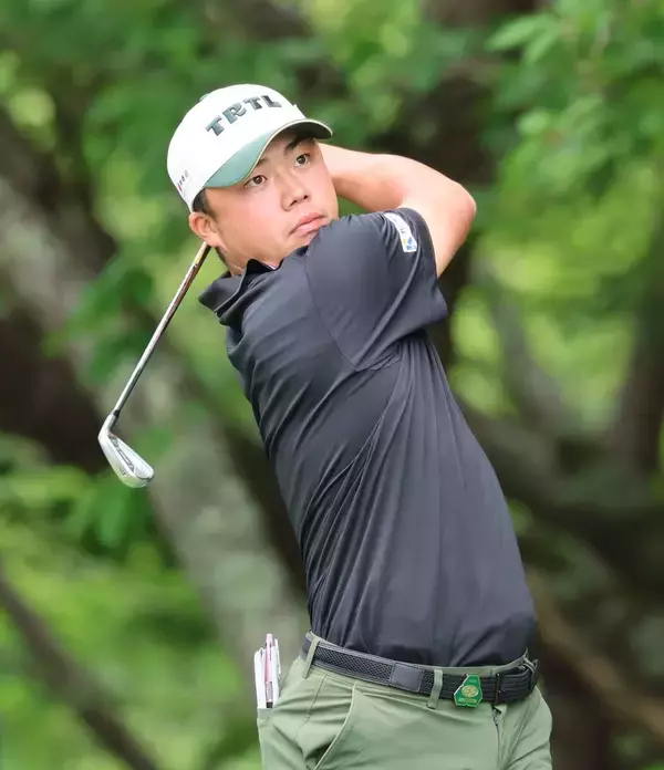 【男子ゴルフ】出利葉太一郎は6位「すごく悔しい」 9番池ポチャ→痛恨ダブルボギーで失速 - エキサイトニュース