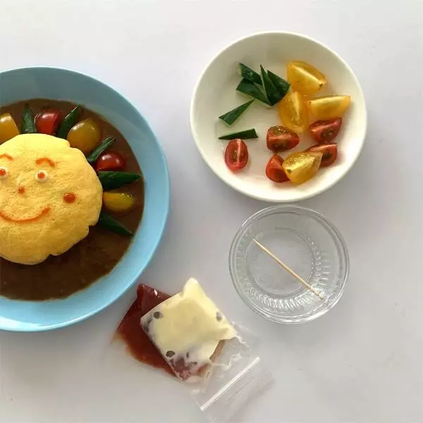 楽しく食べよう！ 可愛いオムライスレシピ3選 | HugMug - 親子で楽しむファッションやライフスタイル情報を届けるママメディア - E・レシピ[2/4ページ]