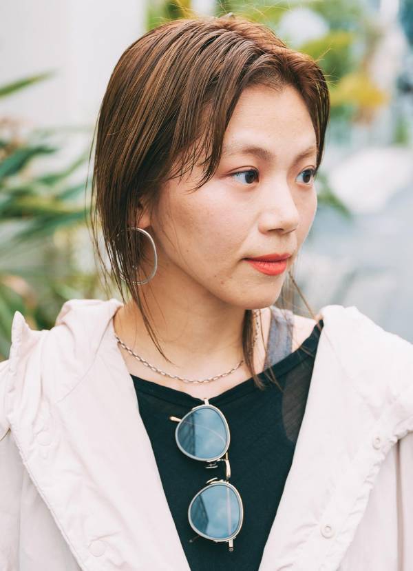 着回し力抜群なベストアウターがつかえる！ 秋のキレイめカジュアルコーデ | HugMug｜ウーマンエキサイト