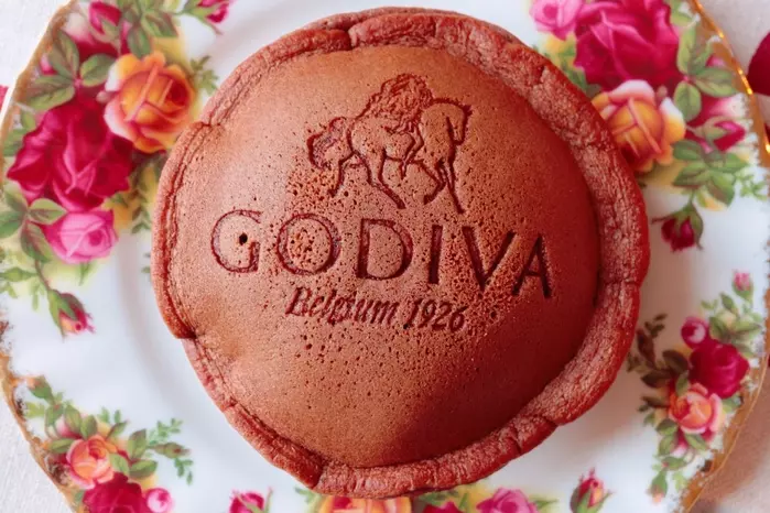 【12/5ローソン新作】GODIVA監修の全4商品を実食！～どらもっち・ドームショコラ・ガトーショコラ・ショコラリング～ - E・レシピ[1/1ページ]