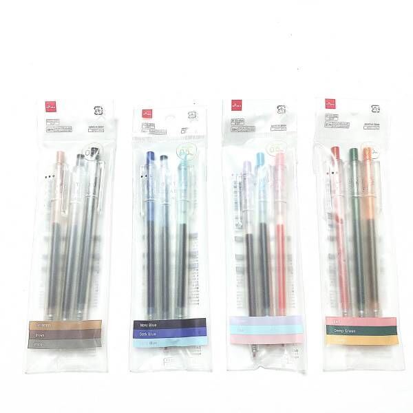 Instagramで人気！？【ダイソー】「ゲルインクボールペン」が安すぎて全色揃えたくなる♡(2023年12月5日)｜ウーマンエキサイト(1/2)
